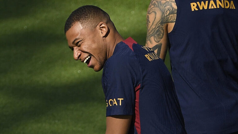 Saudi Club’s Record-Breaking Mbappé Offer Could Shatter Football ...